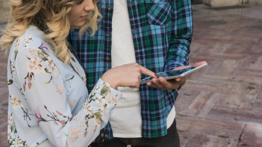 How Does OnlyFans Work? The Best Guide for New Users – FansWhisper