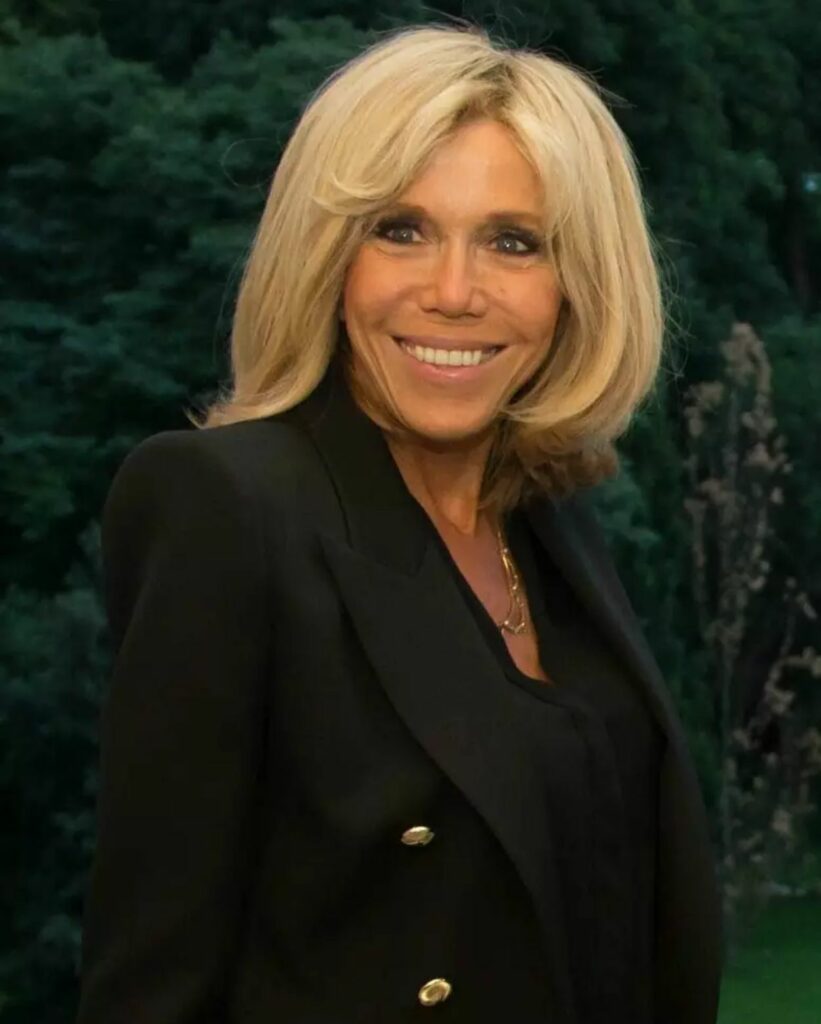 Intrigas de madame: Proximidade de Brigitte Macron com o LVMH abala o ...