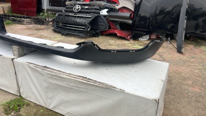Spoiler Parachoque Delantero Chevrolet Tracker (22-26) | Original