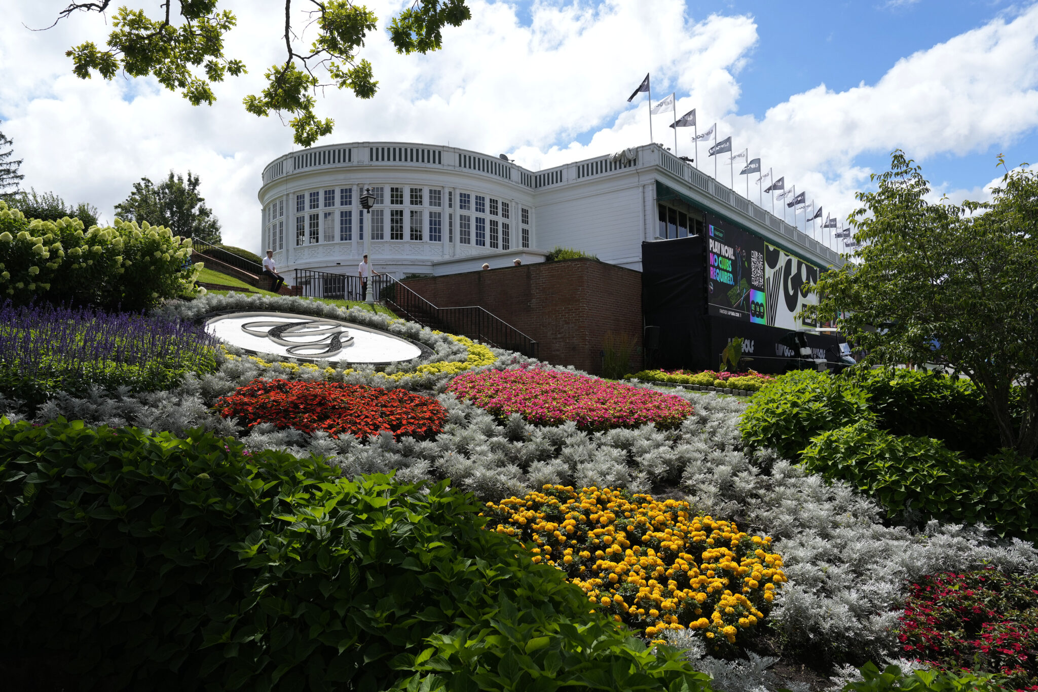 Greenbrier Hotel is listed as up for public auction because of default ...