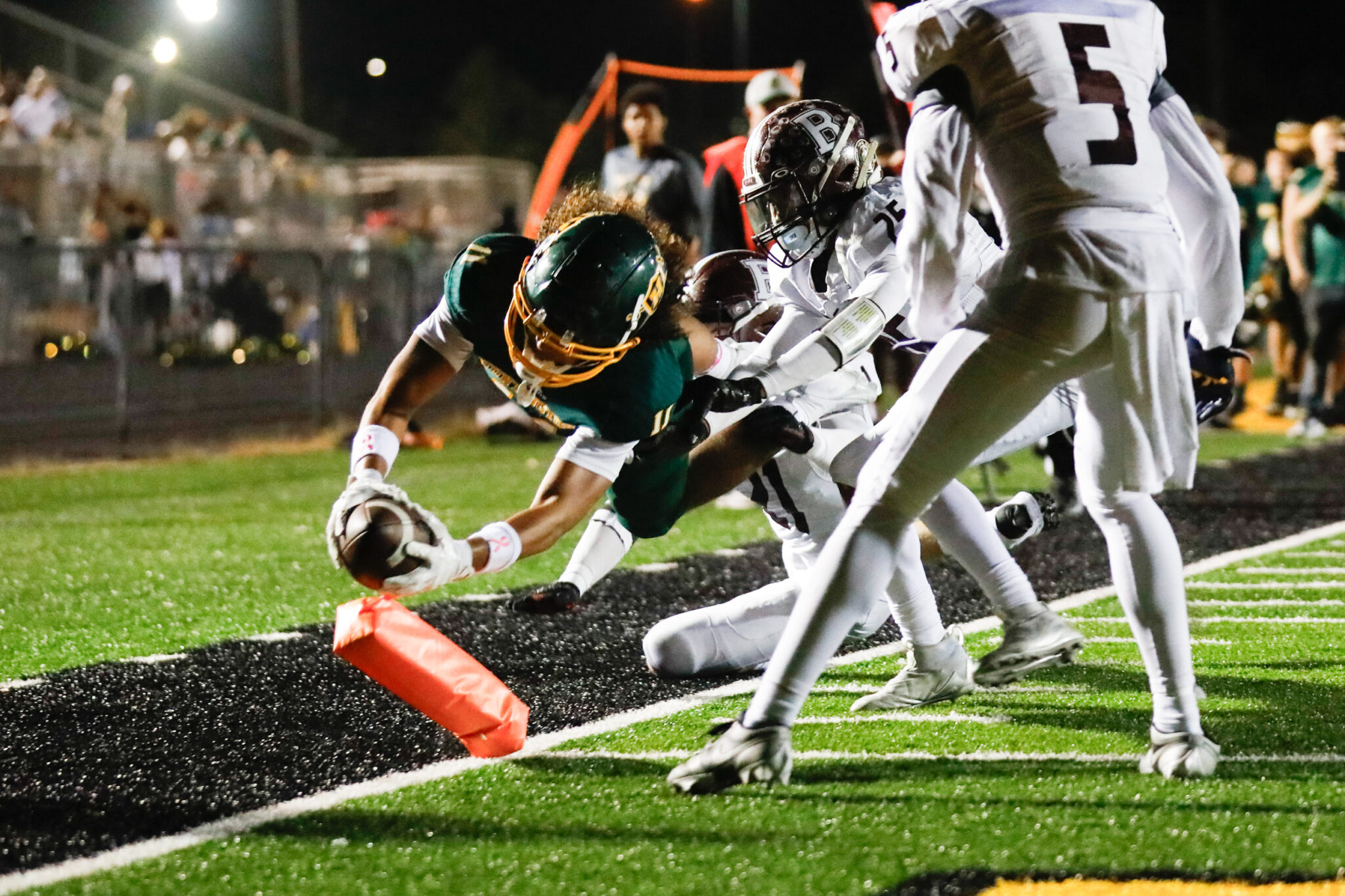 Huntington's Tayveon Wilson commits to Clemson - WV MetroNews