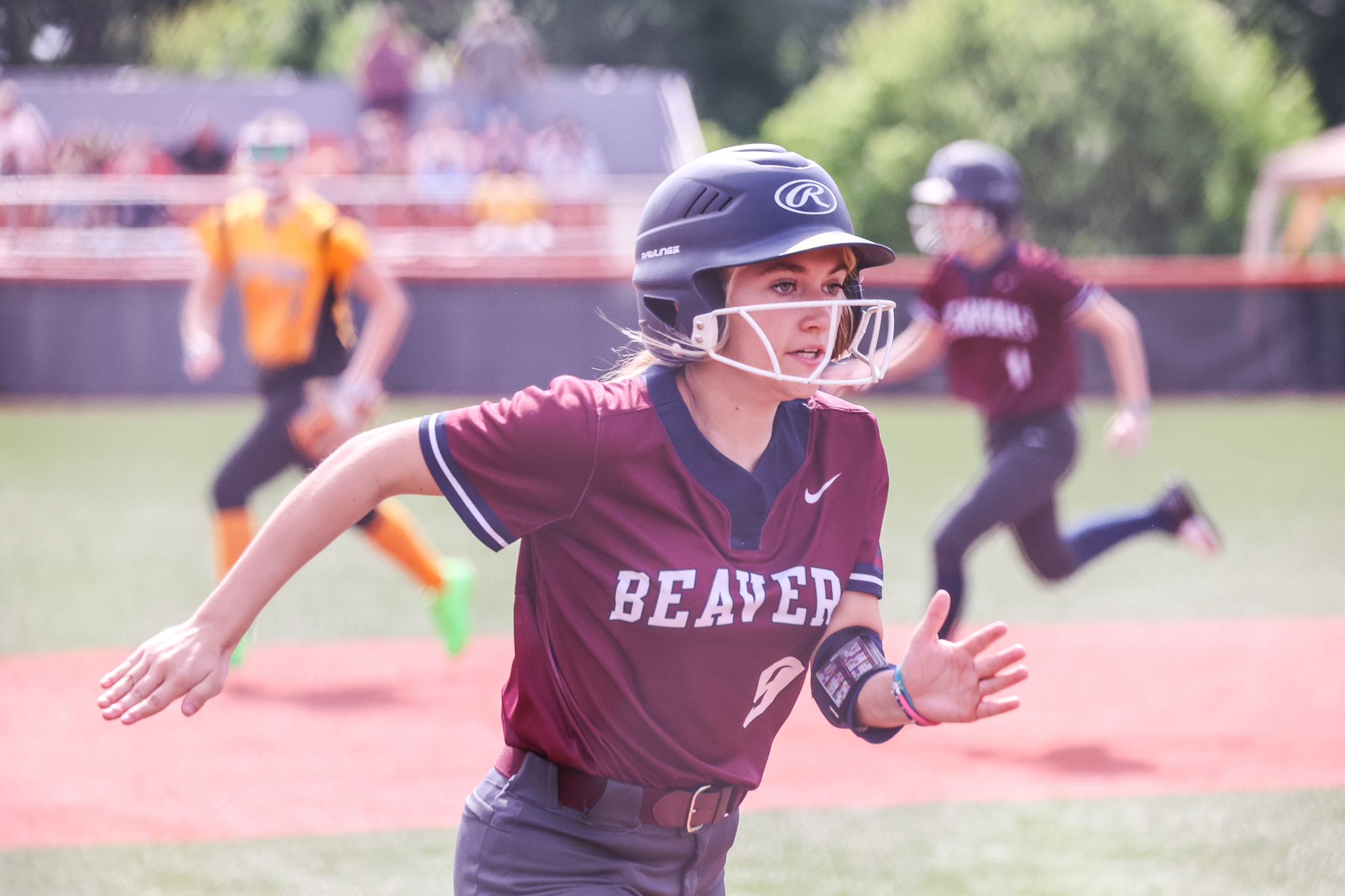 Keyser starts strong, holds off Bluefield, 17-14 - WV MetroNews