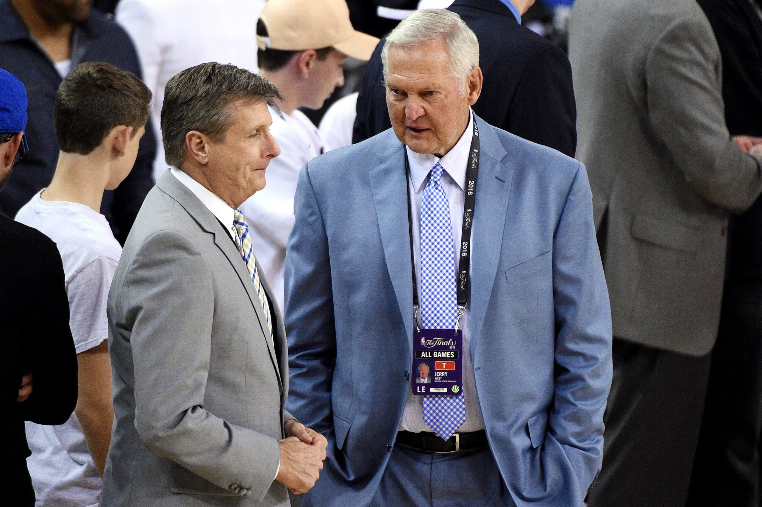 The world of basketball commemorates the life and career of Jerry West ...