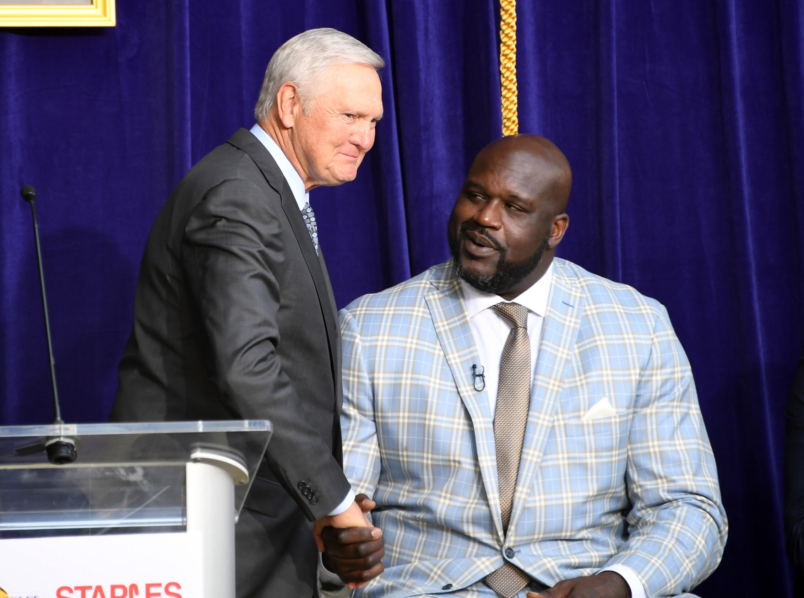 The world of basketball commemorates the life and career of Jerry West ...