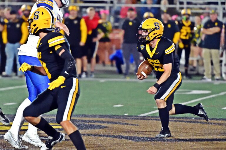 Photo gallery: Scott defeats Logan, 55-8 - WV MetroNews