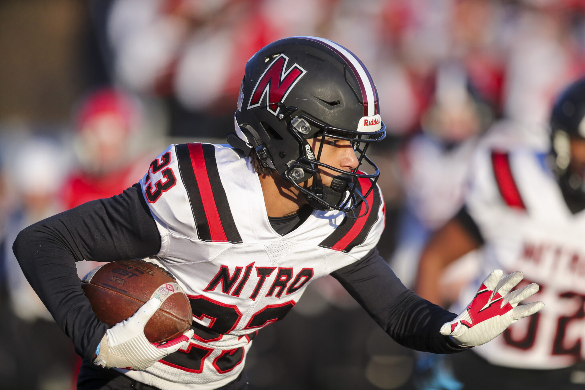 Nitro's Malachi Thompson claims Moss Award - WV MetroNews