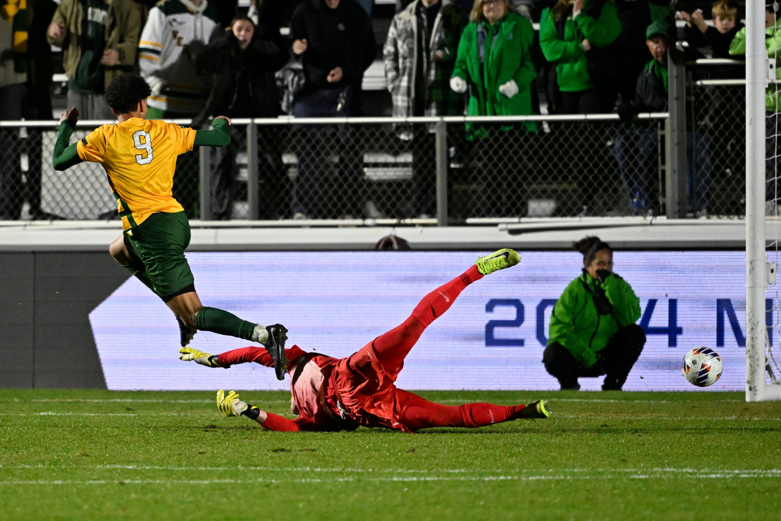 Marshall unable to hold on, falls to Vermont 2-1 in title game - WV ...