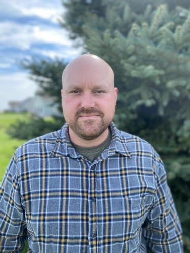 Labor representatives question chainsaw approach to federal job cuts ...