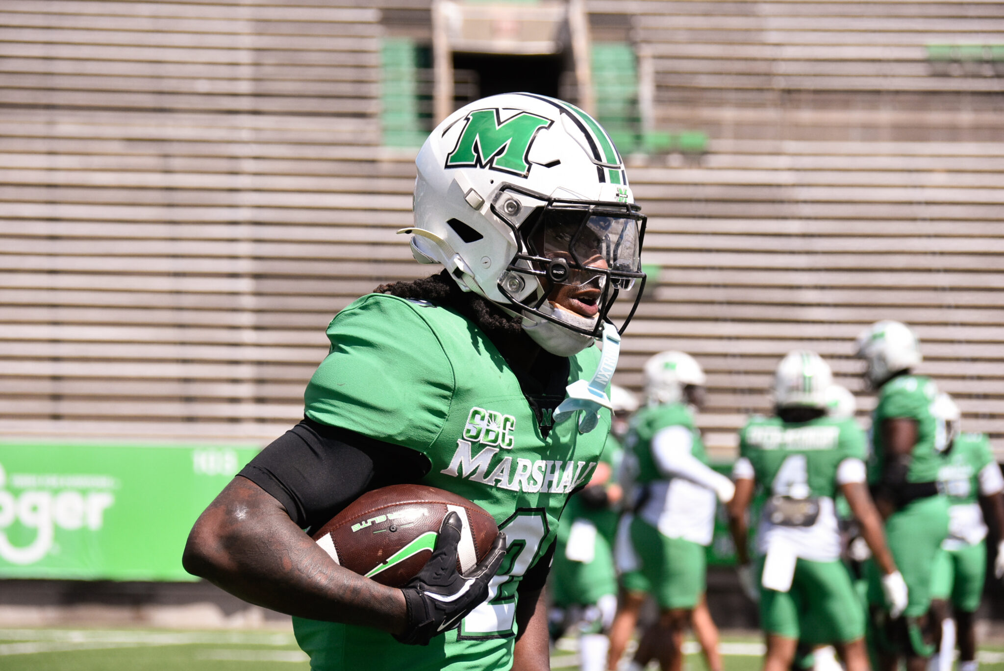Photo gallery: Marshall finishes off spring football - WV MetroNews