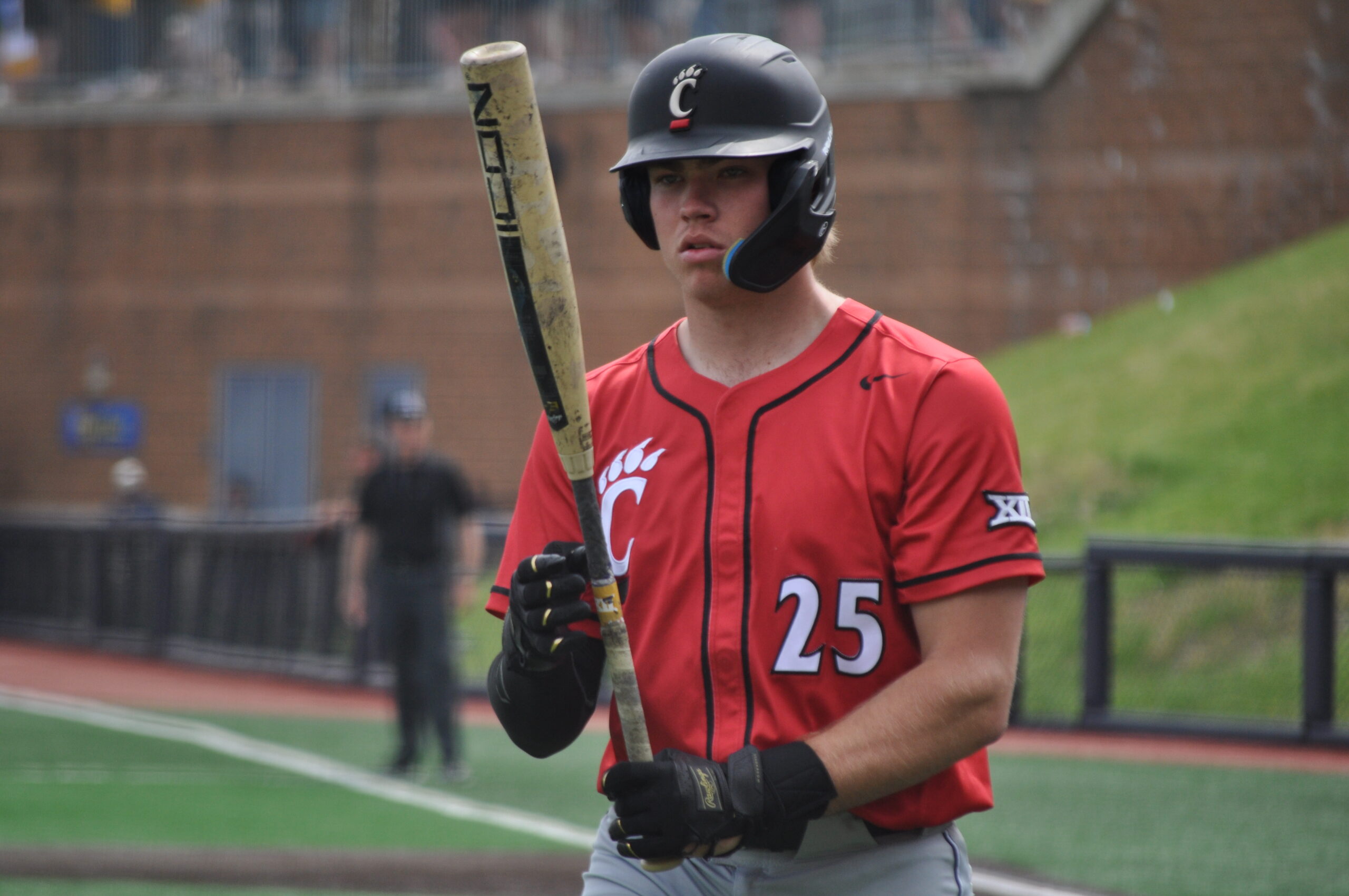 Kartsonas keys No. 24 West Virginia to 10-5 victory, series sweep of ...