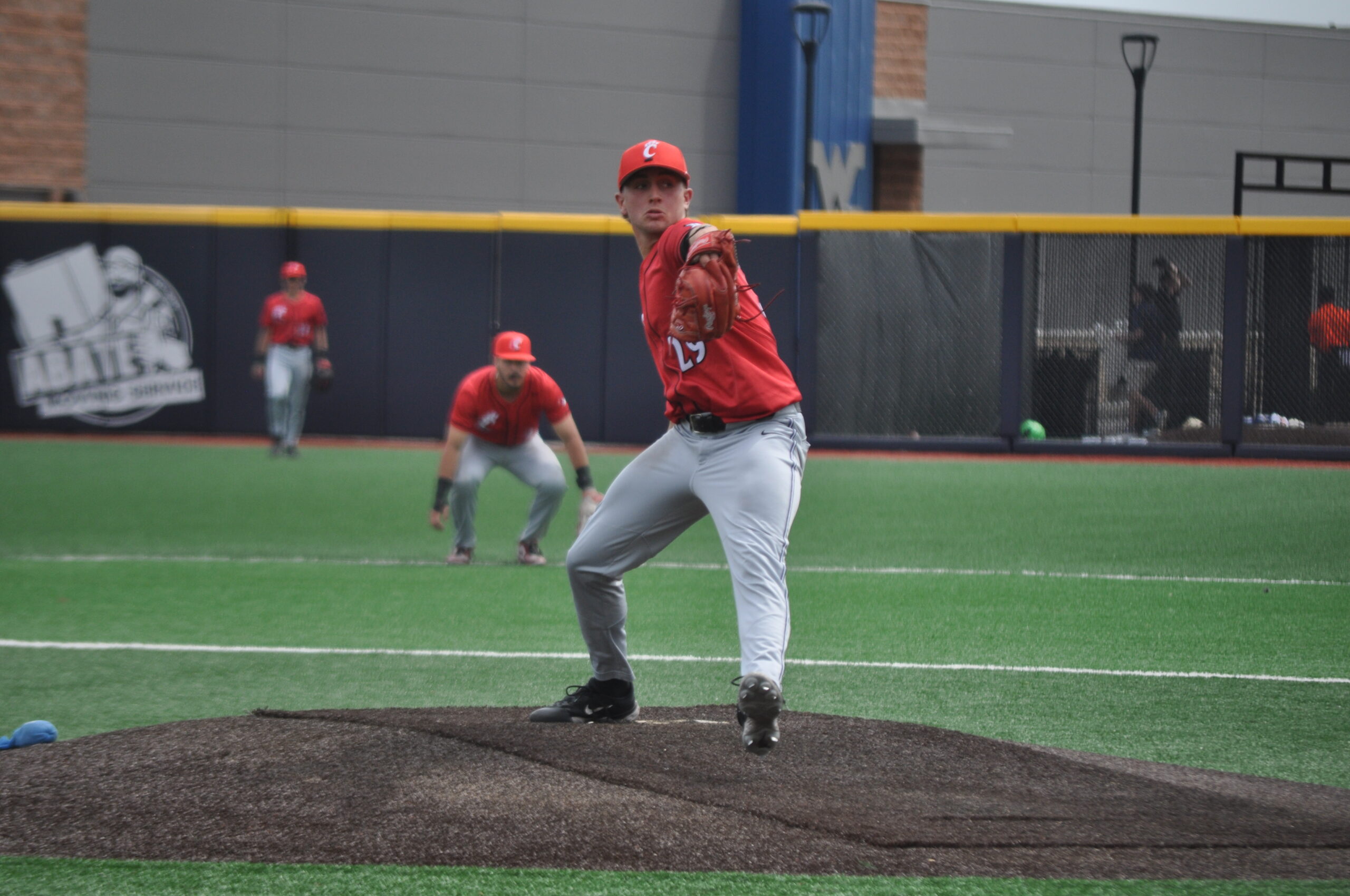 Kartsonas keys No. 24 West Virginia to 10-5 victory, series sweep of ...