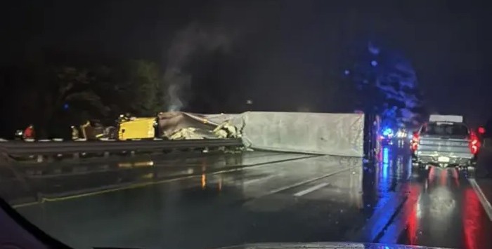 Chain reaction crash in Berkeley County ties Up I-81 northbound for ...