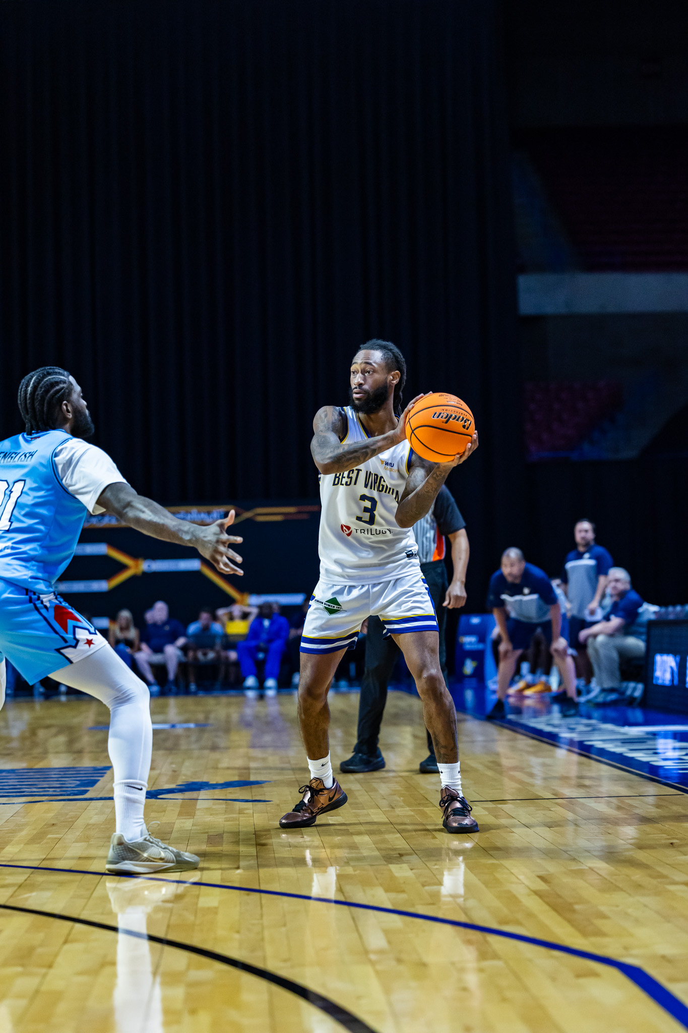 Second-half surge lifts Best Virginia to regional championship, 79-68 ...