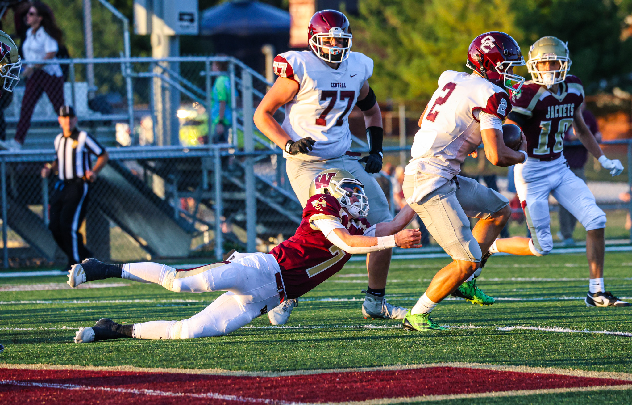 Wheeling Central rolls to 47-19 win at Williamstown - WV MetroNews