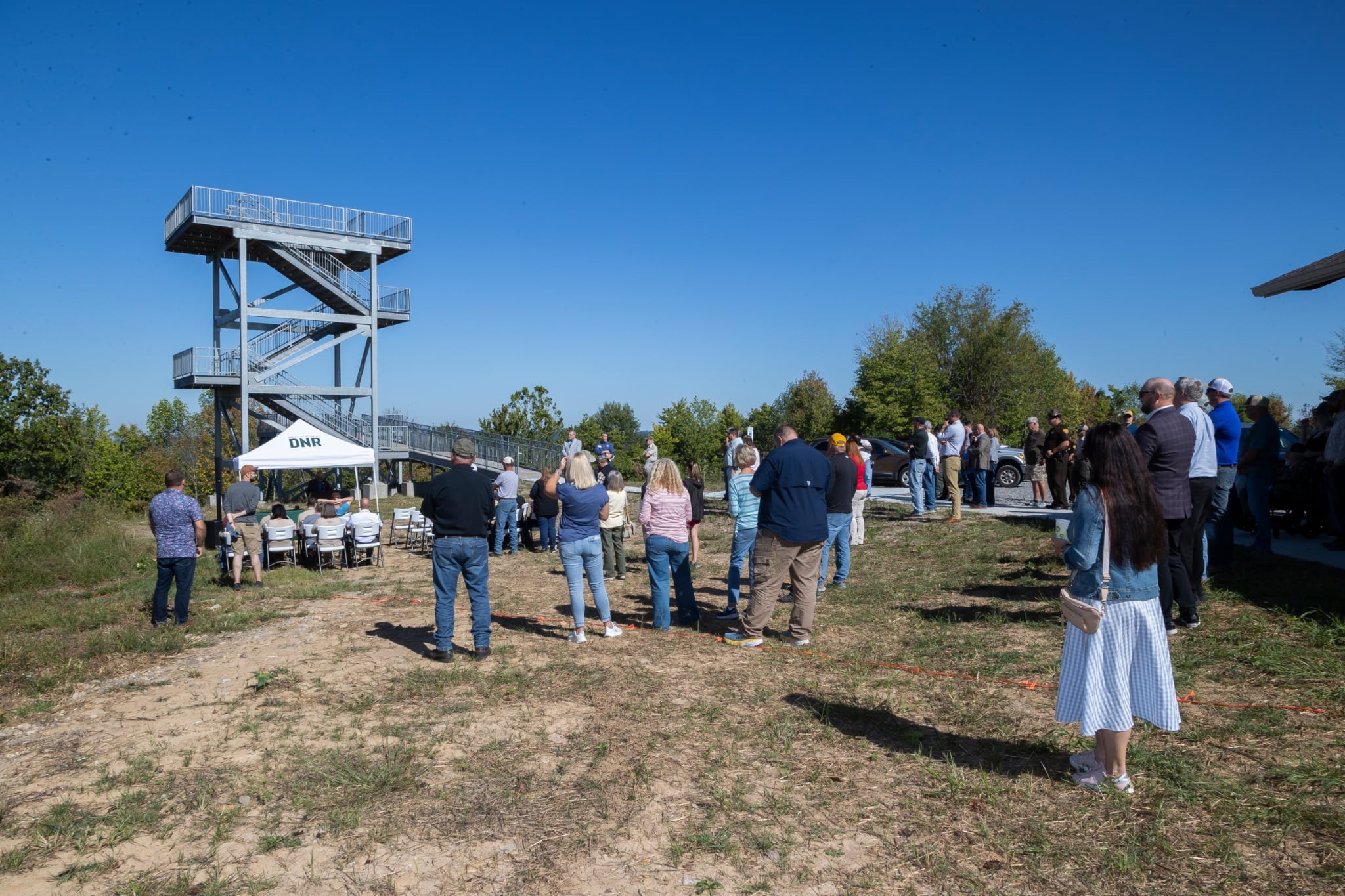 Elk viewing tower dedicated on Tomblin WMA in Logan County - WV MetroNews