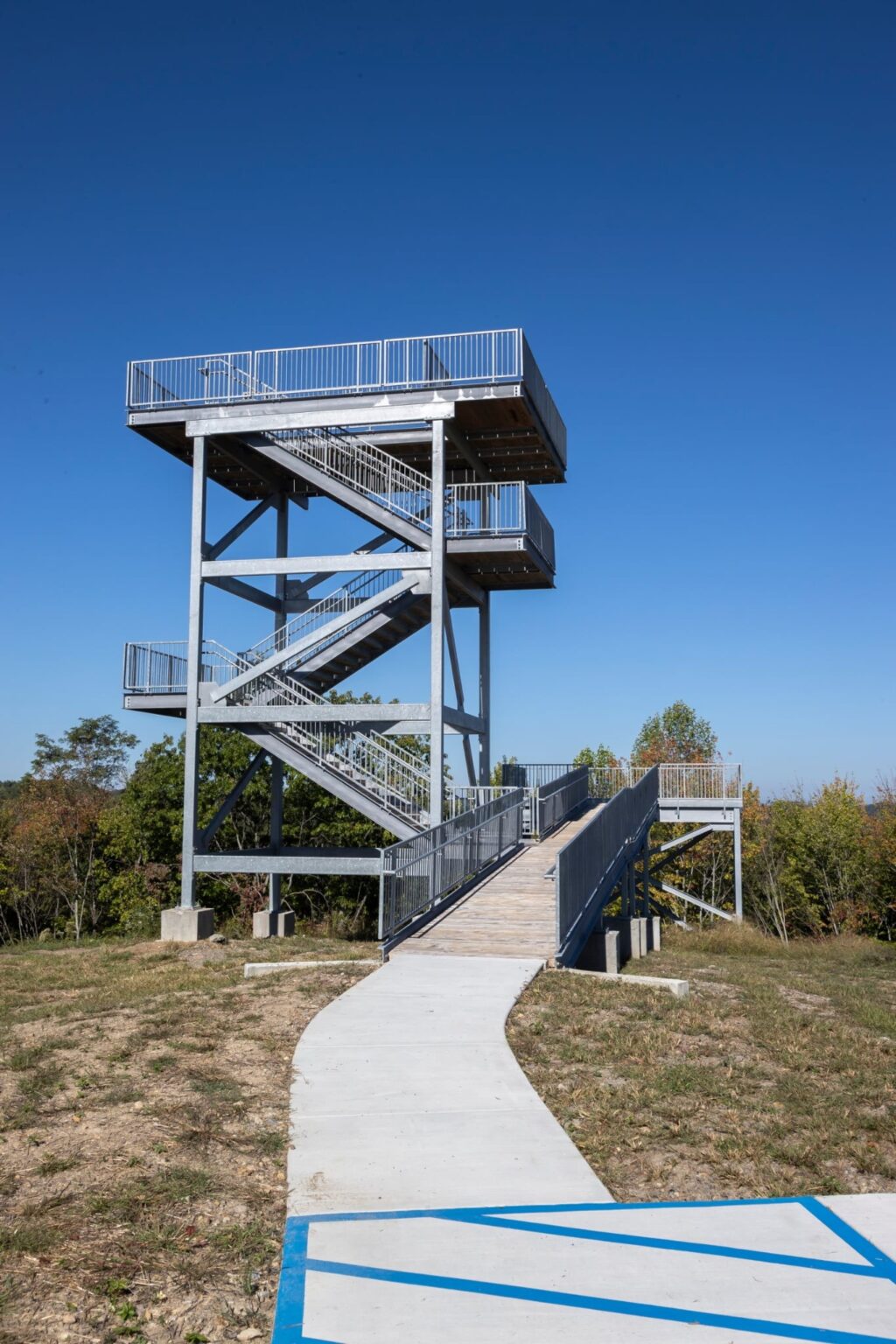 Elk viewing tower dedicated on Tomblin WMA in Logan County - WV MetroNews