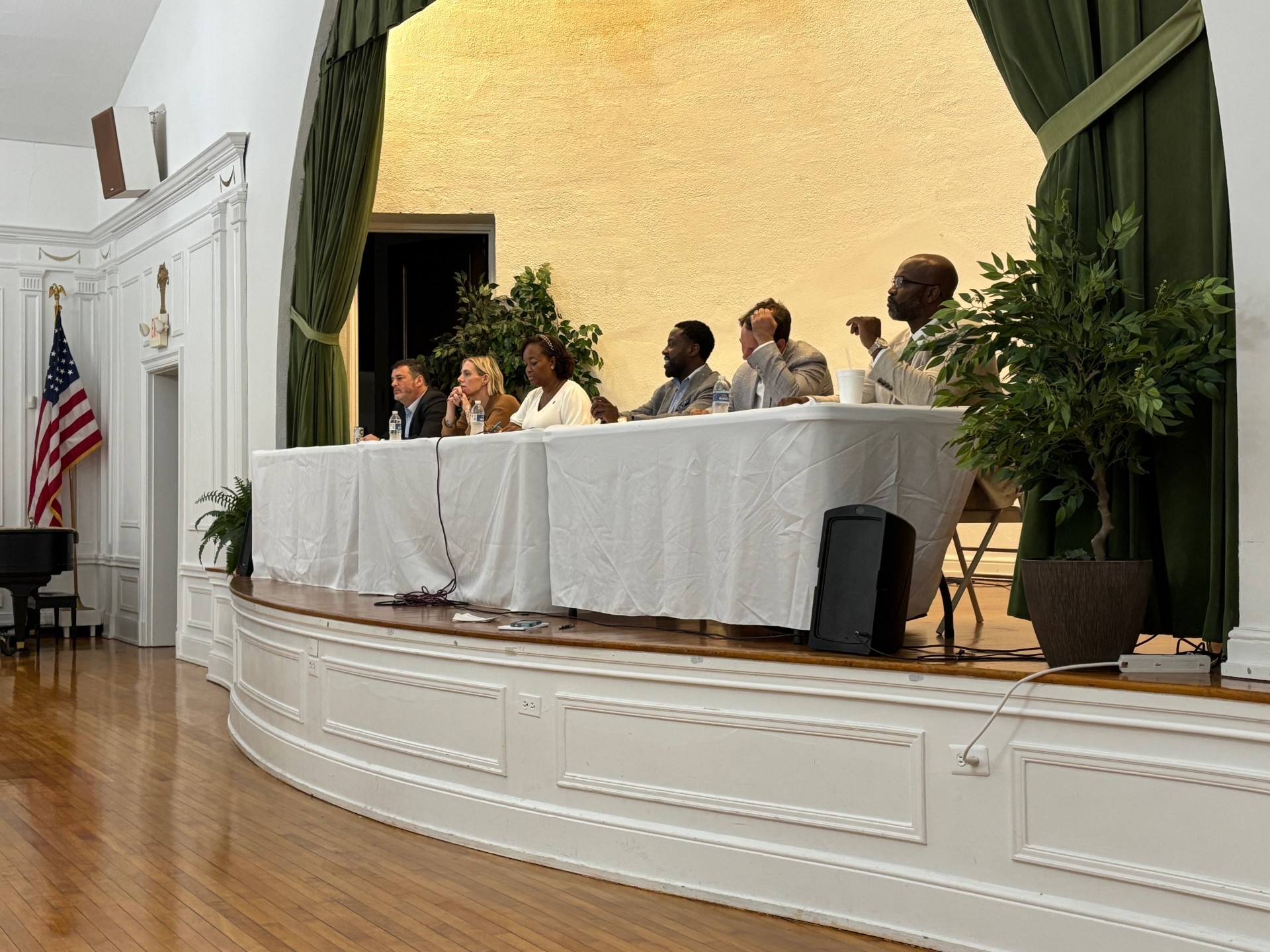 WV House Democrats' Kitchen Table Tour makes stop in Capital City - WV MetroNews