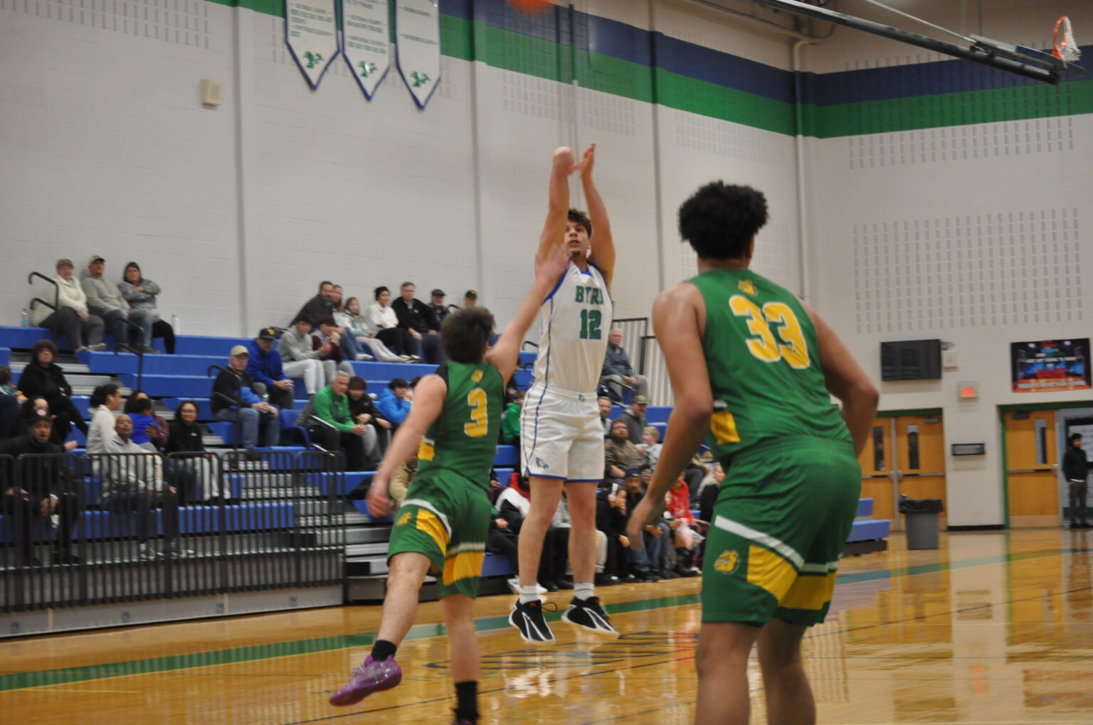 Eagles soar down the stretch to hand Doddridge first loss, 58-55 - WV ...