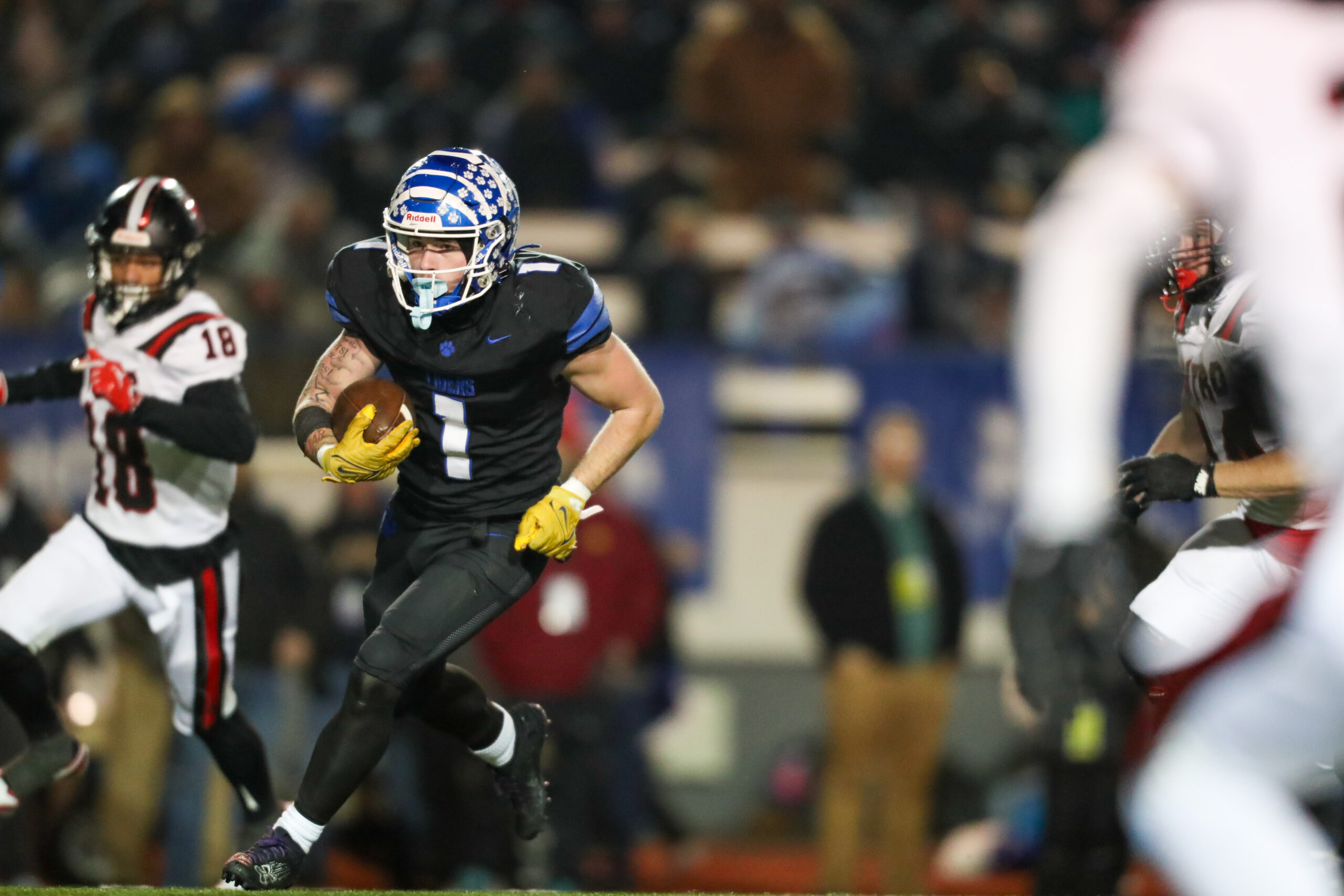 Tigers' Mossor commits to Mountaineers - WV MetroNews