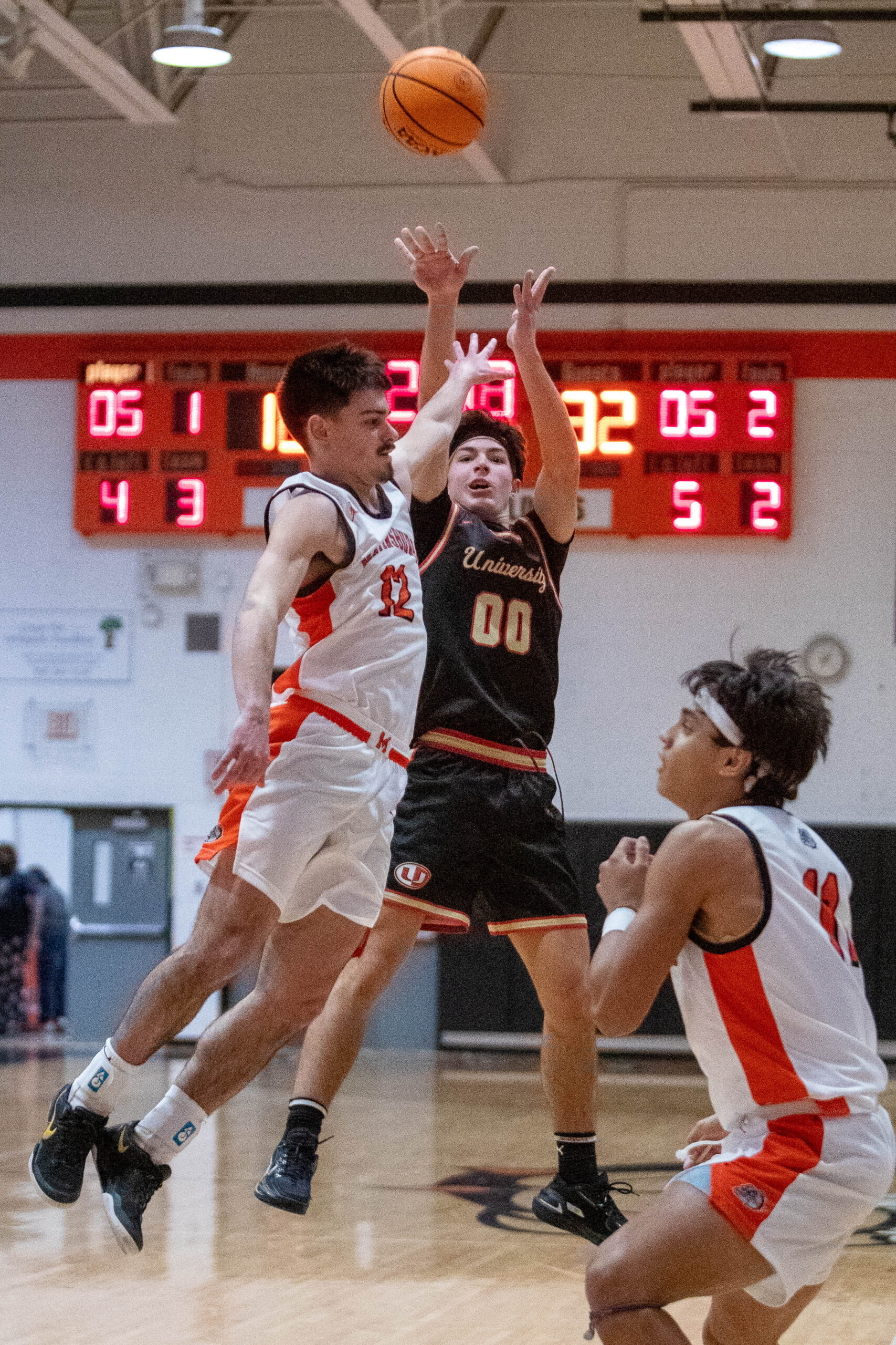 AB8I3483 - WV MetroNews