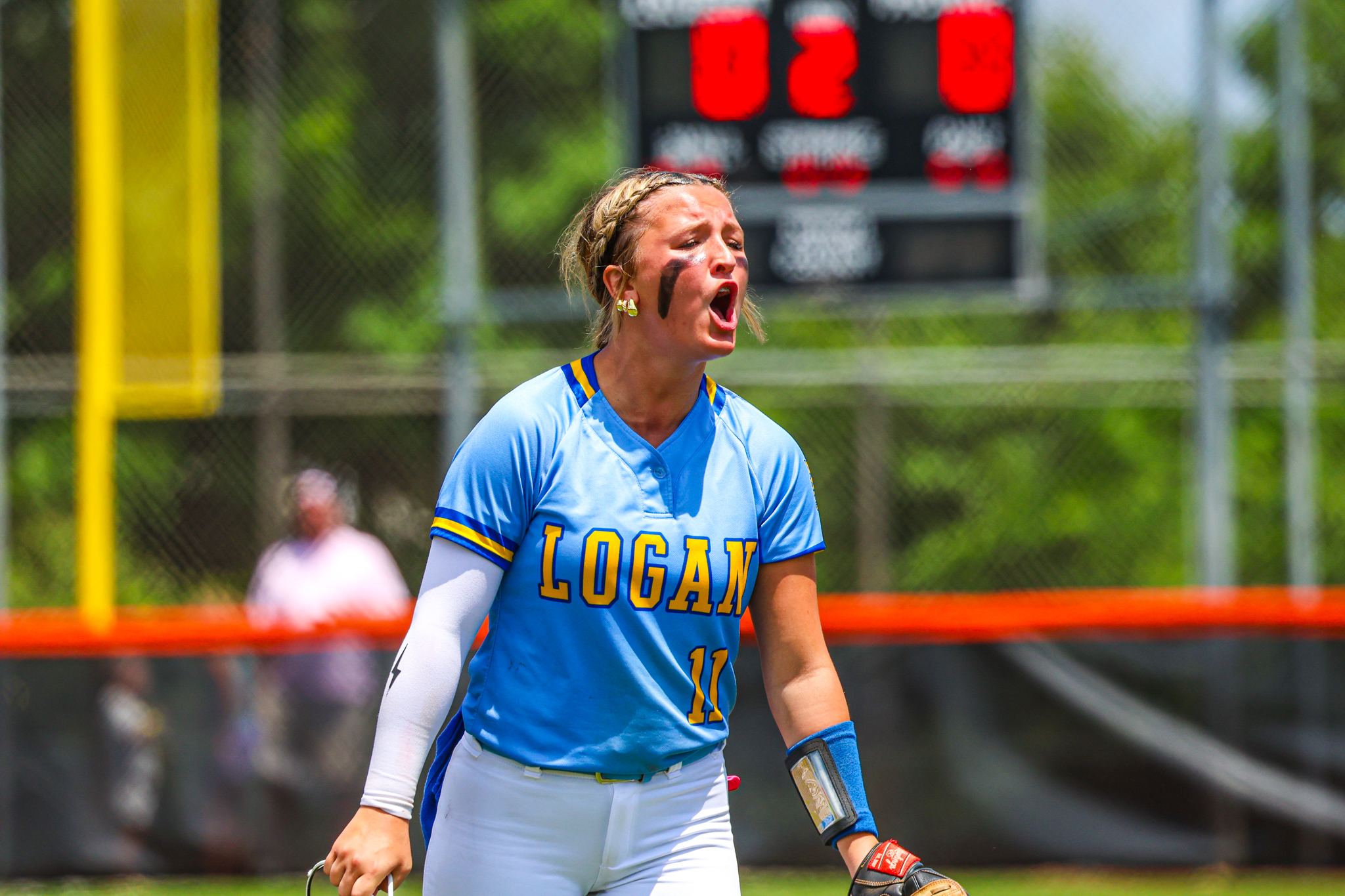 Adkins posts second state tournament shutout as Logan defeats Oak Glen ...