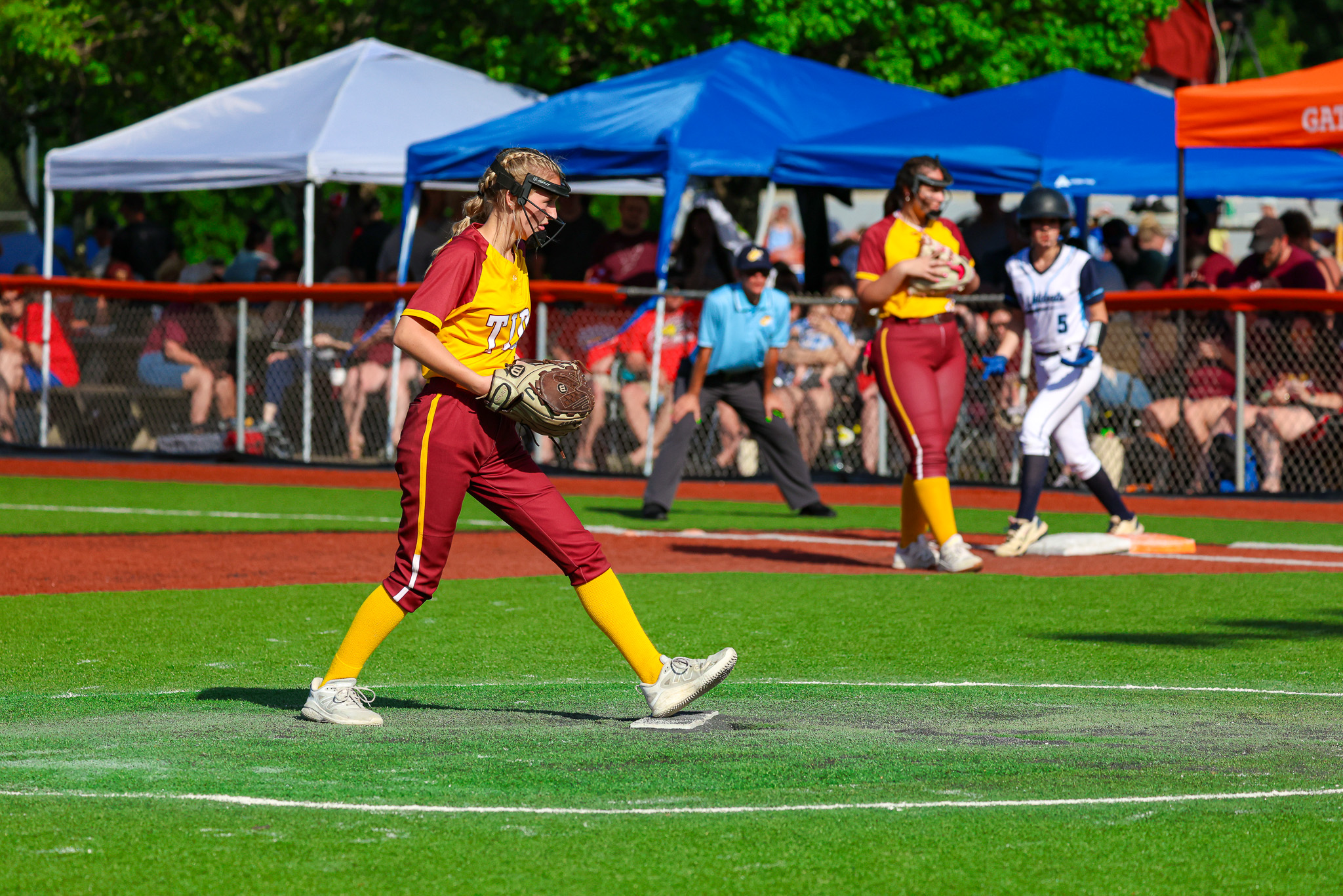 Wildcats avoid elimination again by securing 10-5 win against Sherman ...