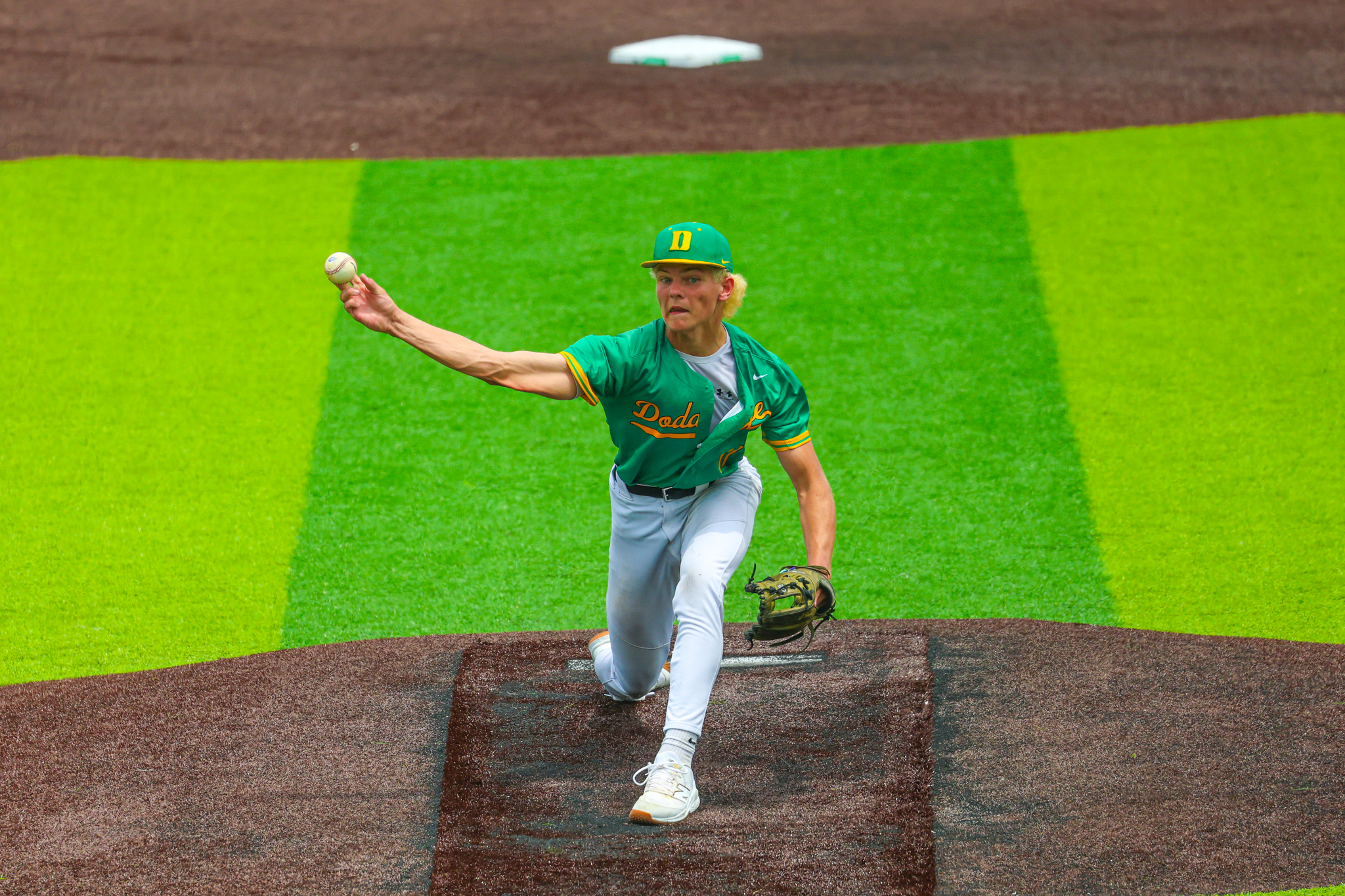Logan pulls away from Doddridge in the late innings, 10-3 - WV MetroNews