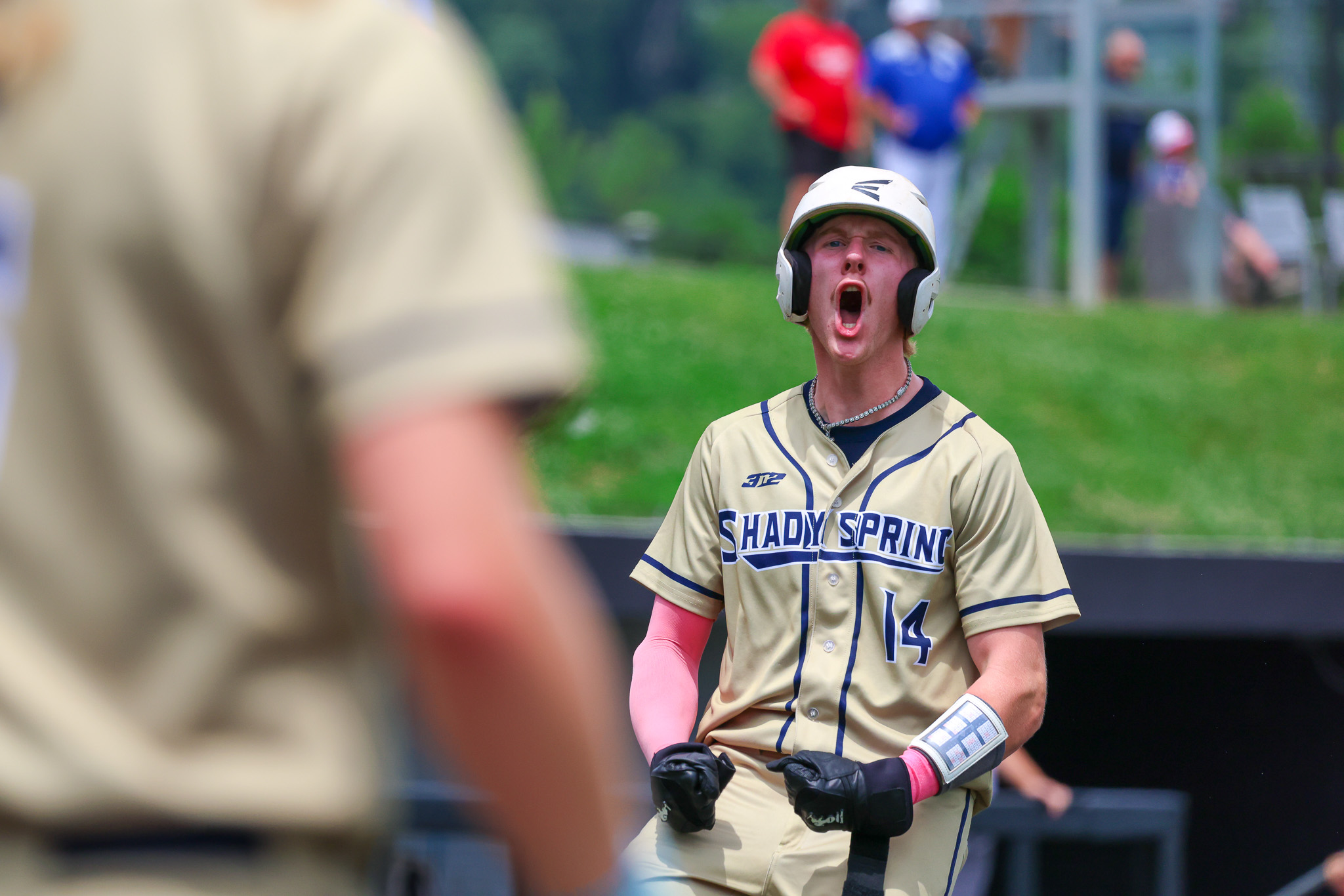 St. Albans holds off a late Shady Spring rally, advancing to the Class ...