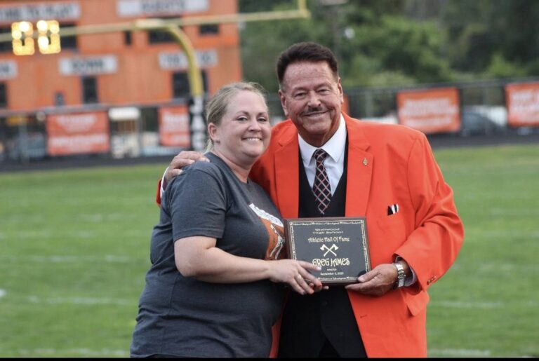 Richwood High community mourns after death of longtime band director ...