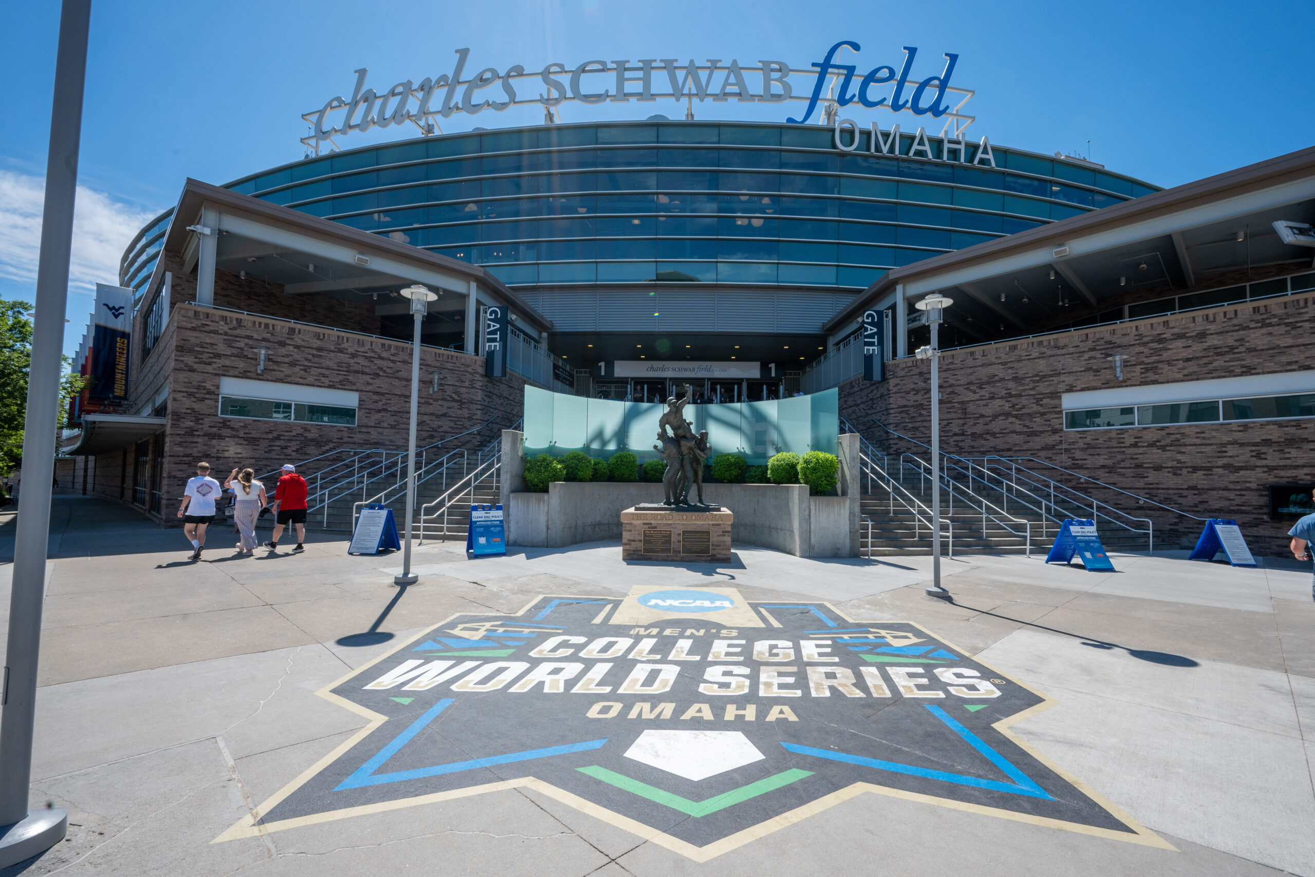 NCAA Baseball: Division I Mens College World Series-Troy v West ...
